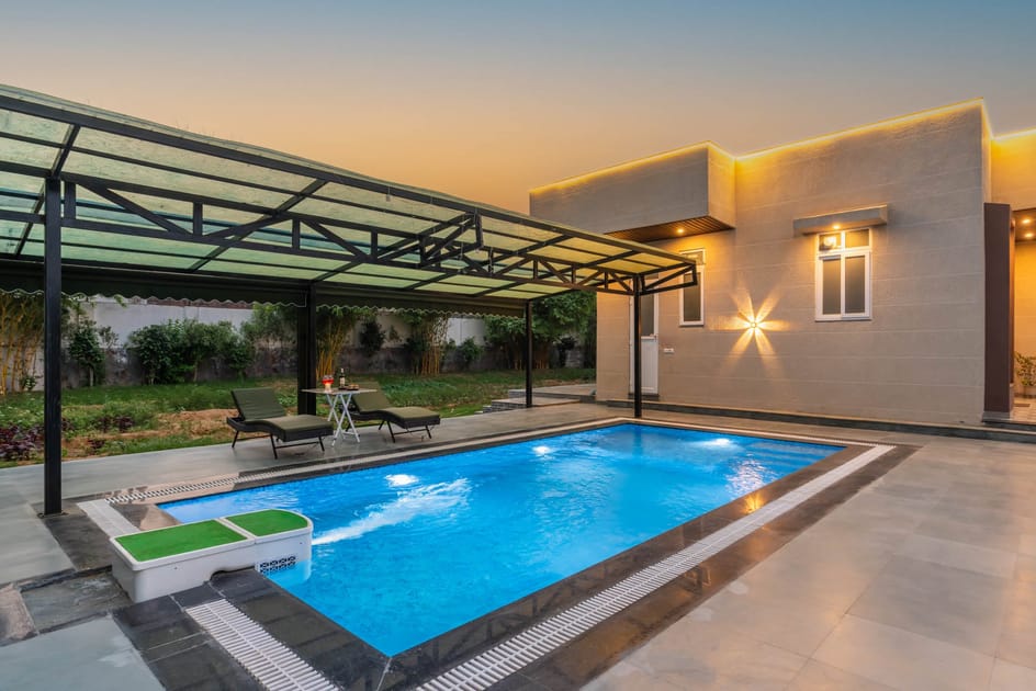 The Mira House w/ Pool in Delhi-ncr | 3 BHK | JustHomeStay